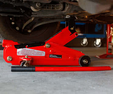 Hydraulic Jack Maintenance. How to bleed and top up oil